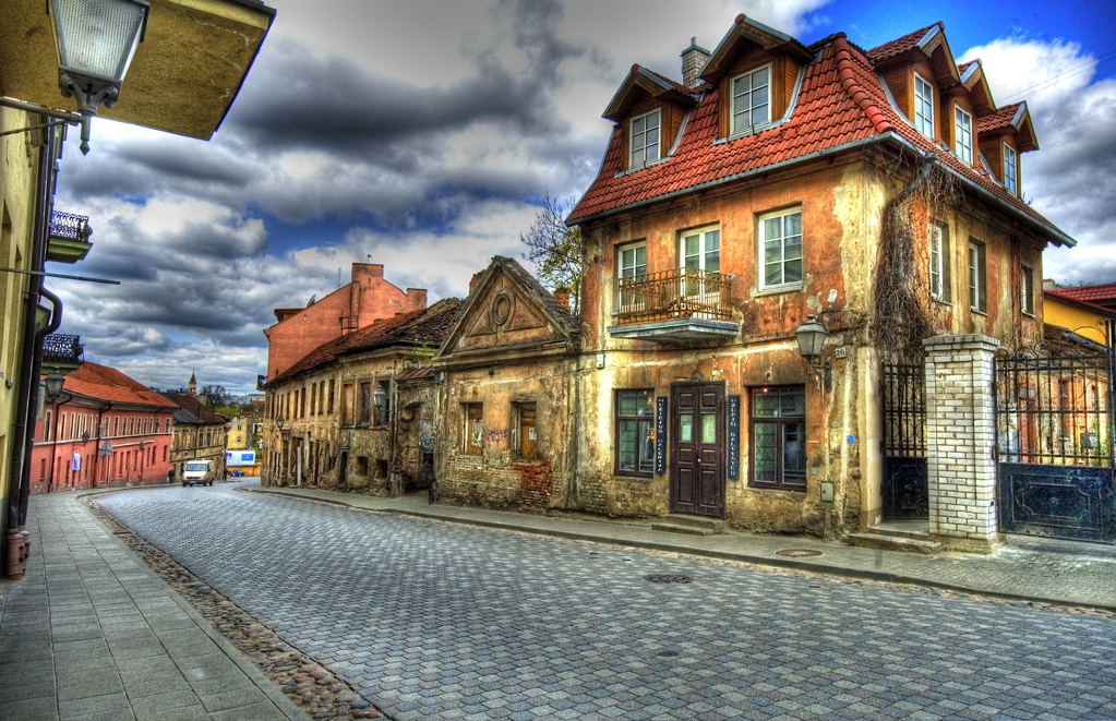 Houses in Užupio #2 | Užupis Vilnius Lithuania Please View L… | Ævar ...